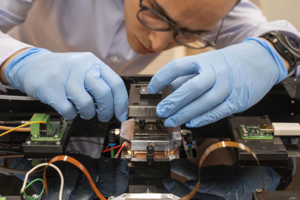 Electrical or Electronics Engineering – careers.cern